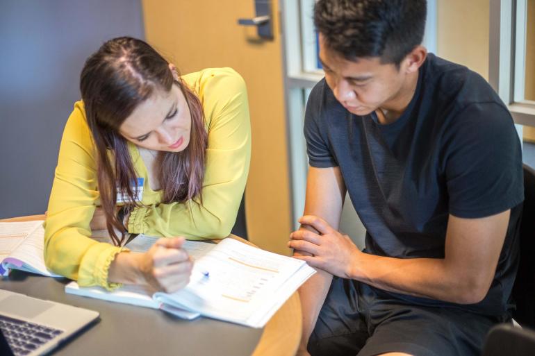 One-on-One ESL Tutoring | University of Tennessee at Chattanooga