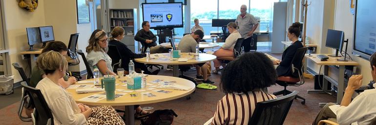 WCTL office shot 6 | University of Tennessee at Chattanooga